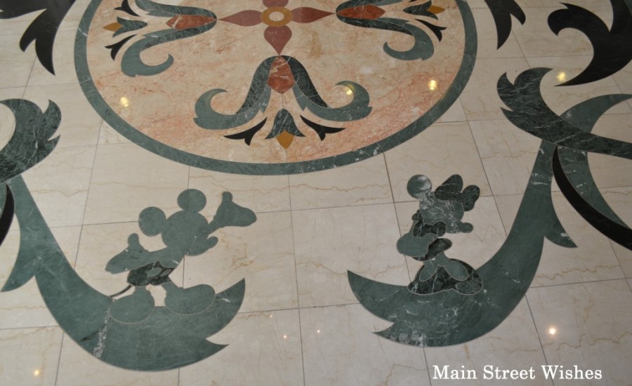 Finding Hidden Mickeys at Disney World - They're Everywhere (Seriously)